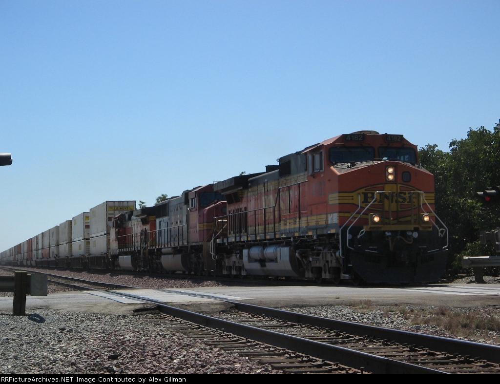 BNSF 4182 West